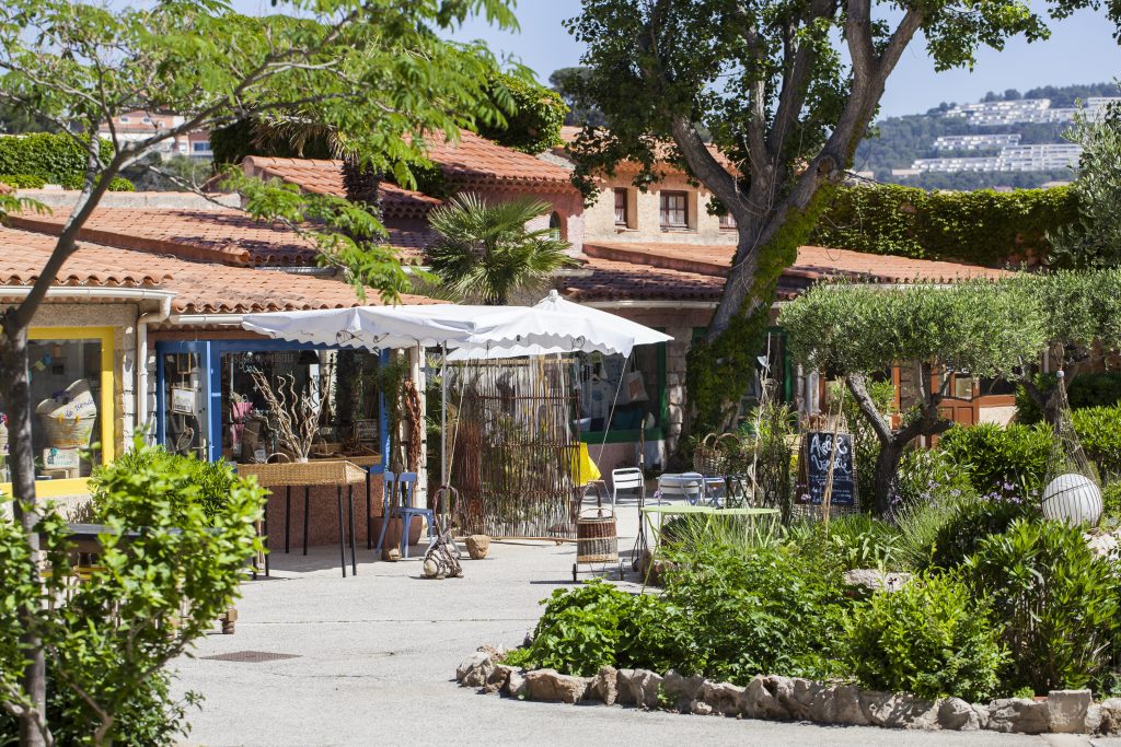 Découvrez les Iles Paul Ricard, le secret le mieux gardé de ...