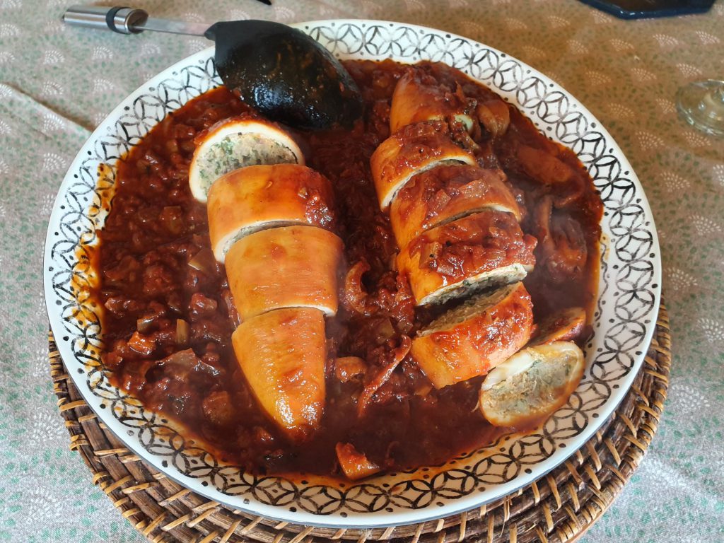 Découvrez la délicieuse recette de calamar farci de ma grand-mère ...